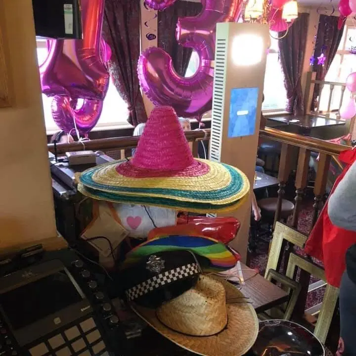 Selfie Pod Hire: The Convenient and Fun Photo Option - Into the Booth